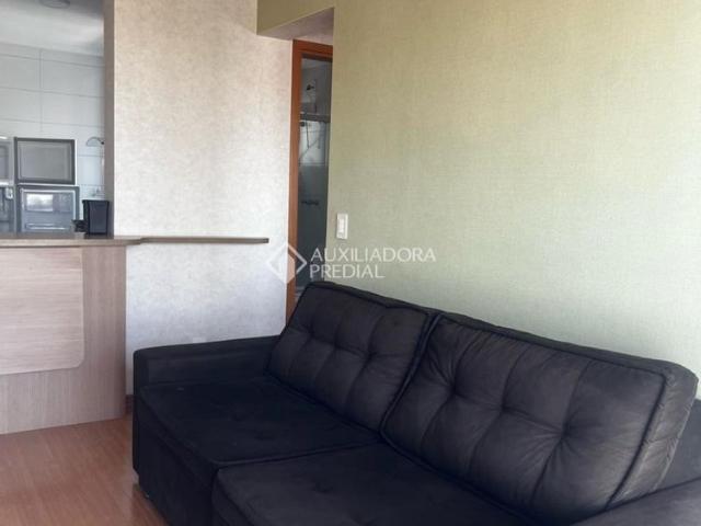 Apartamento com 2 quartos e 53m² para alugar em Santa Maria, Santo André