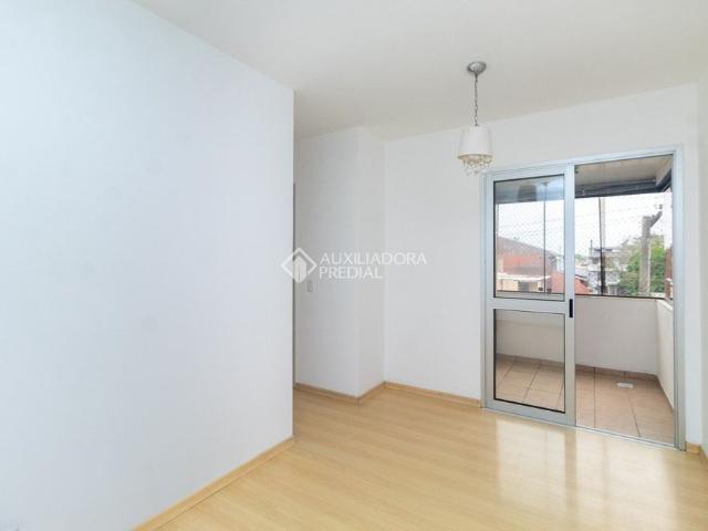 Apartamento com 2 quartos e 54m² para alugar em Humaitá, Porto Alegre