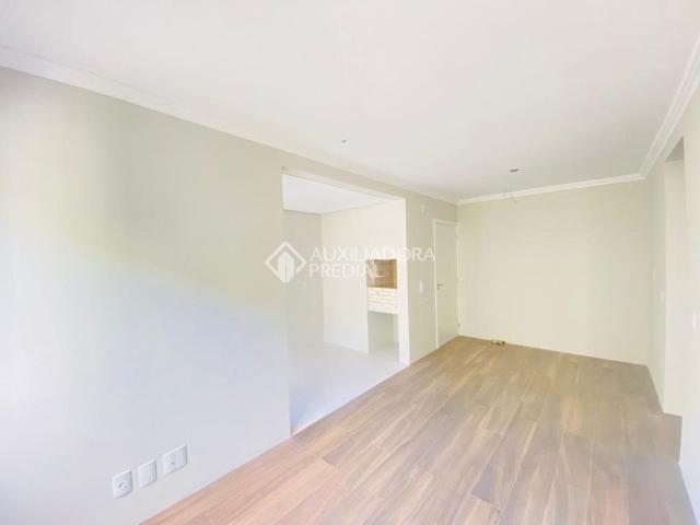 Apartamento com 2 quartos e 55m² para alugar em Centro, Novo Hamburgo