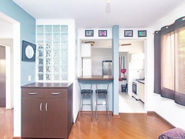Apartamento com 2 quartos e 55m² para alugar em Cidade Baixa, Porto Alegre