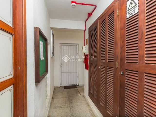 Apartamento com 2 quartos e 55m² para alugar em Humaitá, Porto Alegre