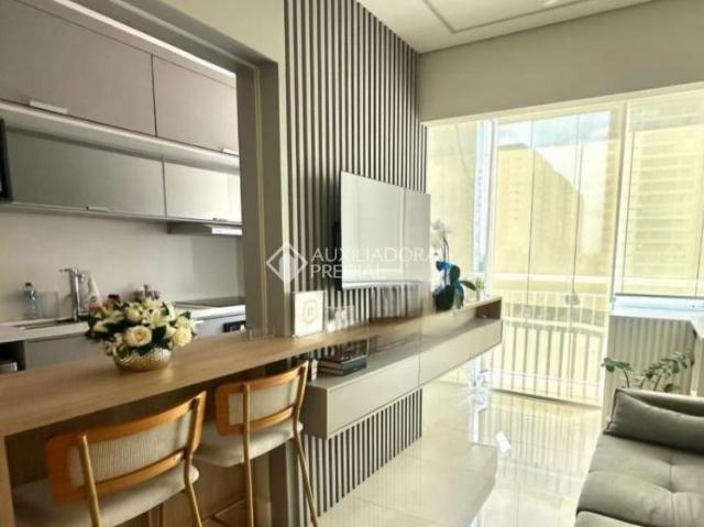 Apartamento com 2 quartos e 56m² para alugar em Cerâmica, São Caetano do Sul