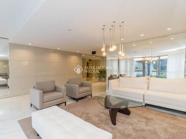 Apartamento com 2 quartos e 56m² para alugar em Cristo Redentor, Porto Alegre