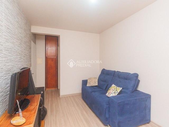 Apartamento com 2 quartos e 57m² para alugar em Sarandi, Porto Alegre