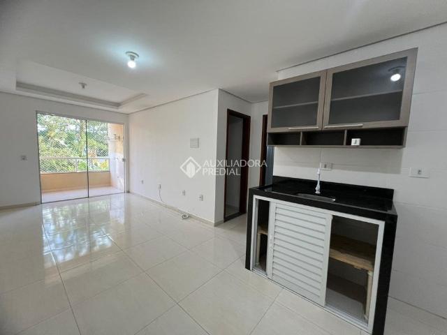 Apartamento com 1 quarto e 59m² para alugar em Campeche, Florianópolis