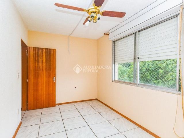 Apartamento com 2 quartos e 59m² para alugar em Jardim Sabará, Porto Alegre