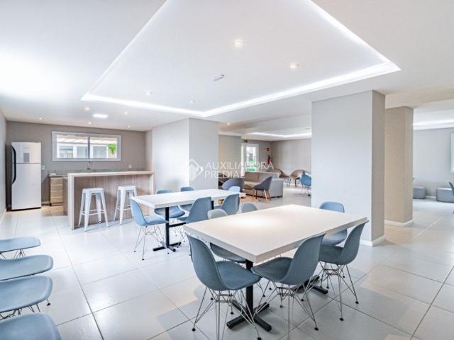 Apartamento com 2 quartos e 60m² para alugar em Marechal Rondon, Canoas
