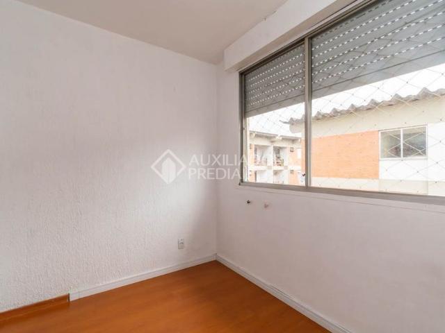 Apartamento com 2 quartos e 63m² para alugar em São João, Porto Alegre