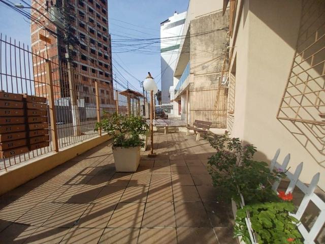 Apartamento com 2 quartos e 65m² para alugar em Centro, Canoas