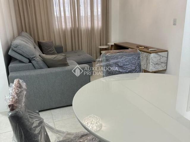Apartamento com 2 quartos e 65m² para alugar em Rio Branco, Novo Hamburgo