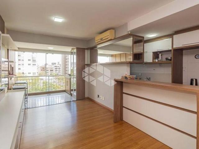 Apartamento com 2 quartos e 66m² à venda em Passo D' areia