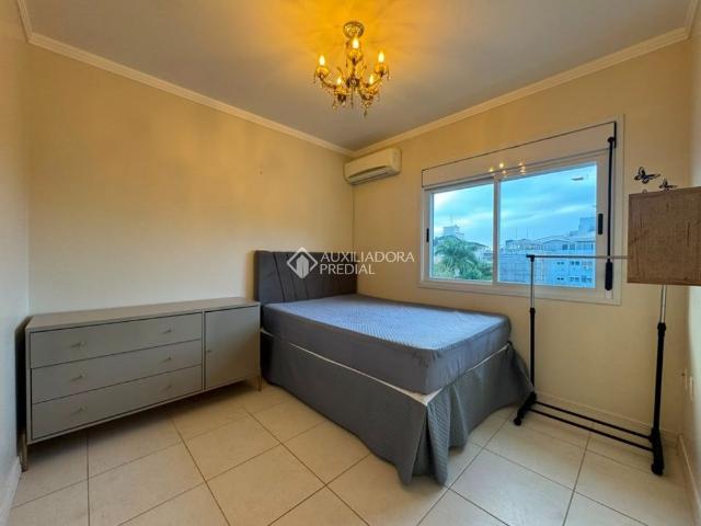 Apartamento com 2 quartos e 66m² para alugar em Jurerê, Florianópolis
