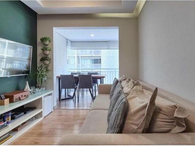 Apartamento com 2 quartos e 67 m² à venda em Santa Cecília