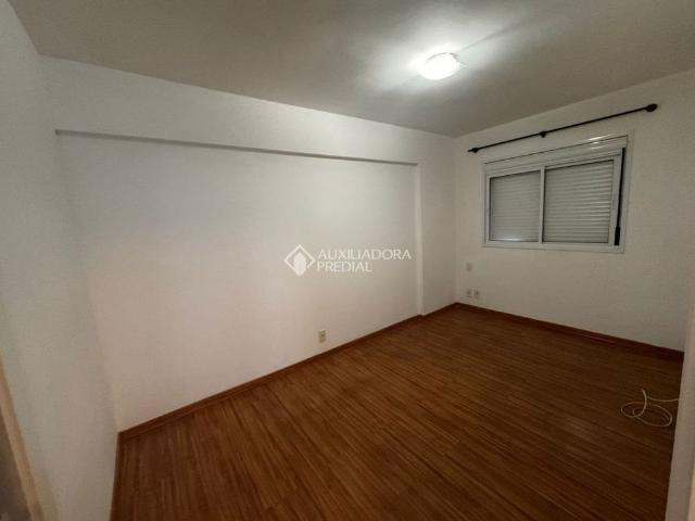 Apartamento com 2 quartos e 67m² para alugar em São Geraldo, Porto Alegre