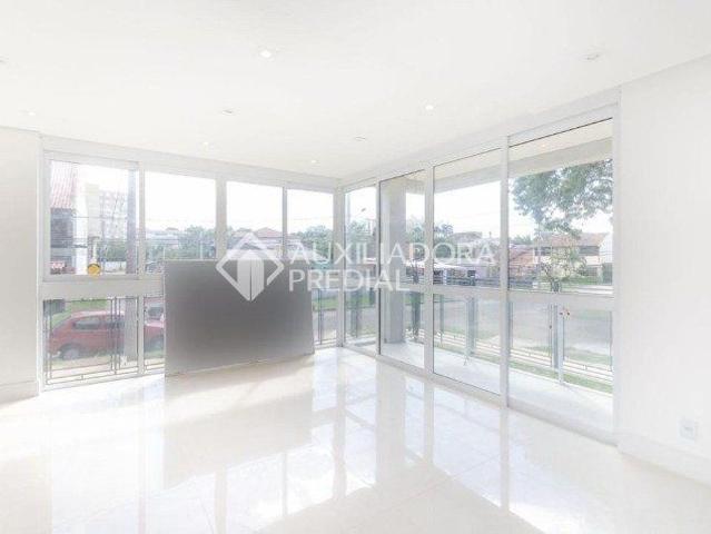 Apartamento com 2 quartos e 70m² para alugar em Camaquã, Porto Alegre