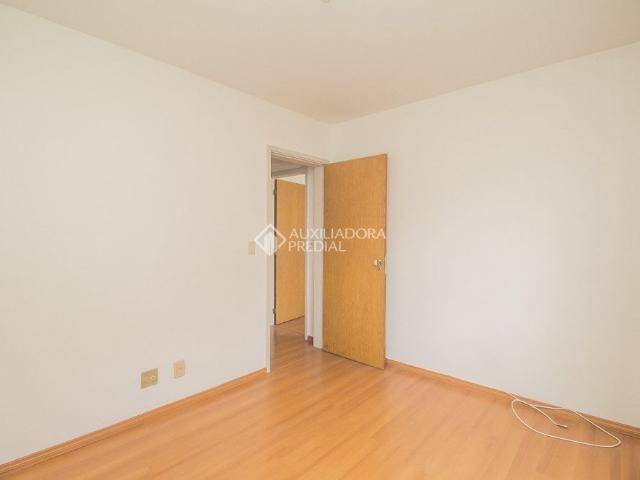 Apartamento com 2 quartos e 70m² para alugar em Floresta, Porto Alegre