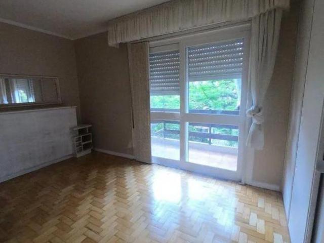 Apartamento com 2 quartos e 72m² à venda em Menino Deus, Porto Alegre