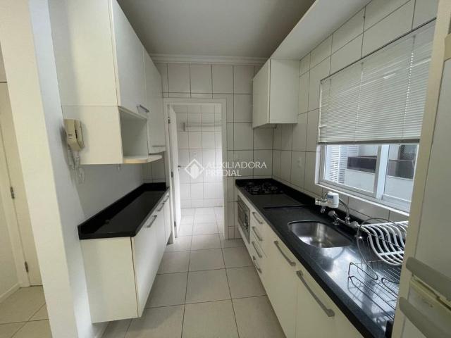 Apartamento com 2 quartos e 73m² para alugar em Jurerê, Florianópolis