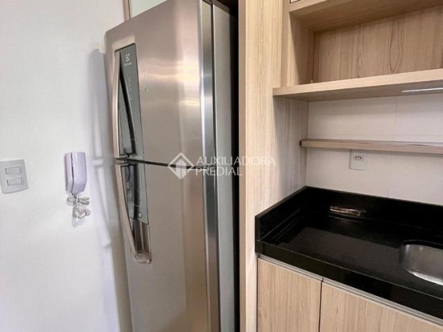 Apartamento com 2 quartos e 74m² para alugar em Campeche, Florianópolis