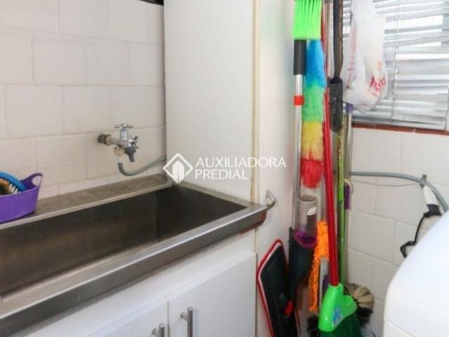 Apartamento com 2 quartos e 74m² para alugar em Centro, Canoas