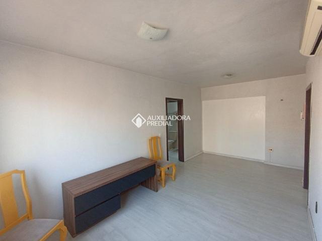 Apartamento com 2 quartos e 74m² para alugar em Centro, Canoas