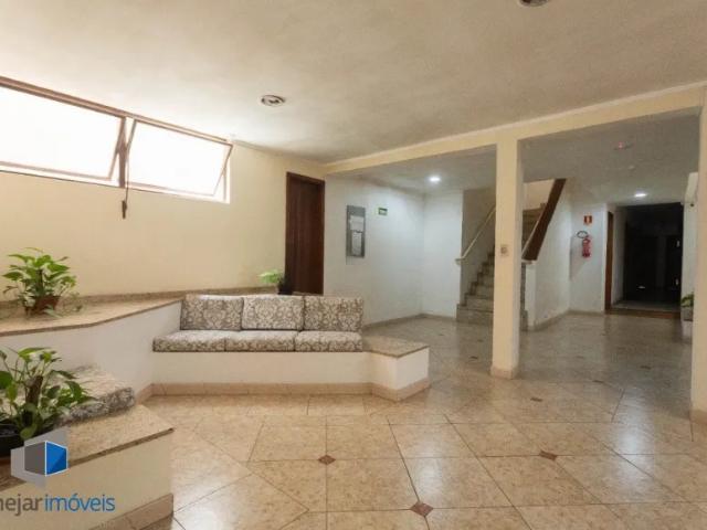 Apartamento com 2 quartos e 75m² à venda em Petrópolis, Porto Alegre