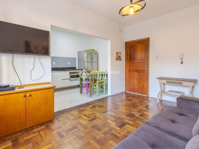Apartamento com 2 quartos e 75m² para alugar em Higienópolis, Porto Alegre