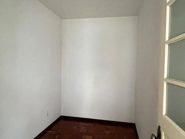 Apartamento com 2 quartos e 77m² à venda em Rio Branco, Porto Alegre
