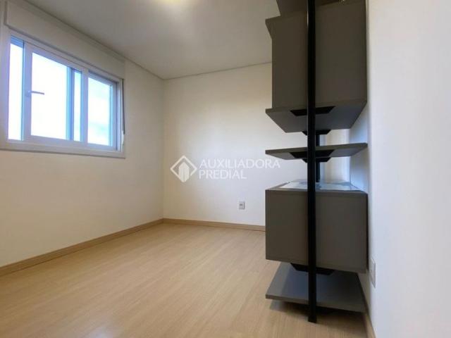 Apartamento com 2 quartos e 77m² para alugar em Centro, Canoas