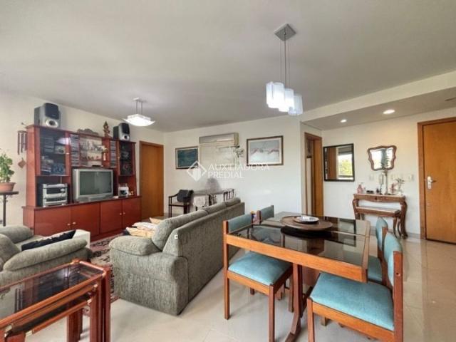 Apartamento com 2 quartos e 78m² para alugar em Azenha, Porto Alegre