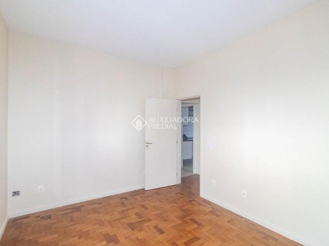 Apartamento com 2 quartos e 80m² para alugar em Floresta, Porto Alegre