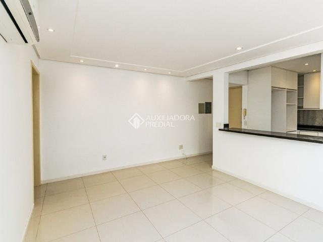 Apartamento com 2 quartos e 84m² para alugar em Rio Branco, Porto Alegre