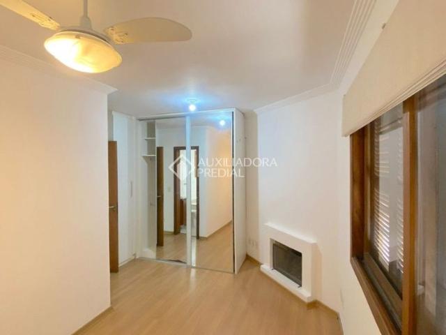 Apartamento com 2 quartos e 84m² para alugar em Tristeza, Porto Alegre