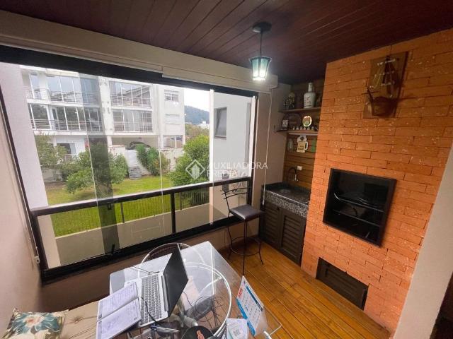 Apartamento com 2 quartos e 85m² para alugar em Jurerê, Florianópolis