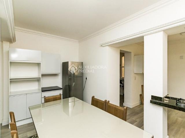 Apartamento com 2 quartos e 88m² para alugar em Praia de Belas, Porto Alegre