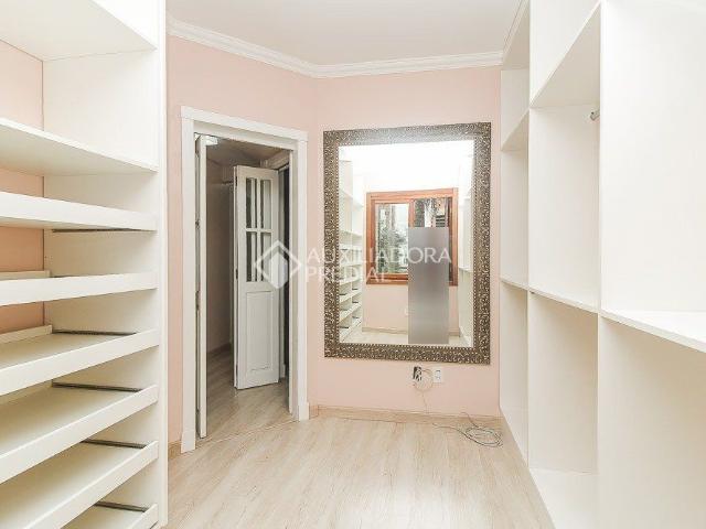 Apartamento com 2 quartos e 93m² para alugar em Jardim Botânico, Porto Alegre