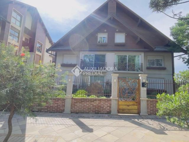 Apartamento com 2 quartos e 95m² para alugar em Centro, Canela