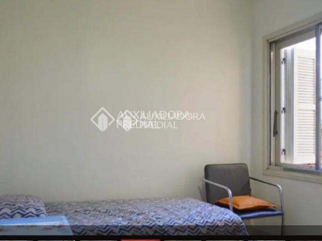 Apartamento com 2 quartos e 98m² para alugar em Bom Fim, Porto Alegre