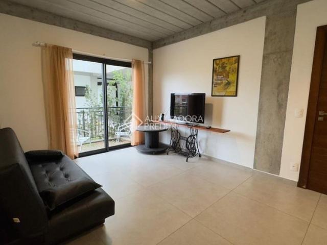 Apartamento com 2 quartos e 98m² para alugar em Centro, Garopaba