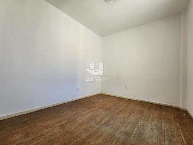 Apartamento com 2 Quartos e Kitnet Independente no Centro de Juiz de Fora