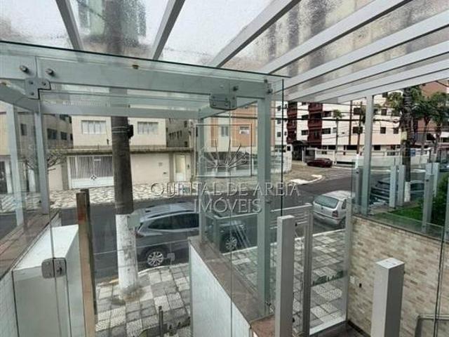 APARTAMENTO COM 2 QUARTOS E UMA SUÍTE NA GUILHERMINA EM PRAIA GRANDE