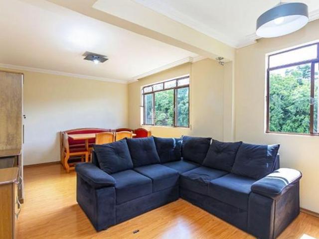 Apartamento com 2 Quartos e Vaga de Garagem no Campo Comprido