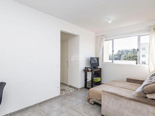 Apartamento com 2 Quartos e Vaga de Garagem no Centro de Pinhais