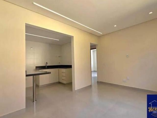 Apartamento com 2 Quartos, Elevador e Vista Livre