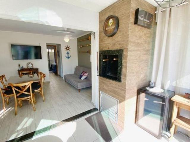 Apartamento com 2 quartos em Caiobá REF.:445