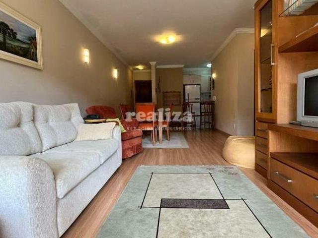 APARTAMENTO COM 2 QUARTOS EM GRAMADO