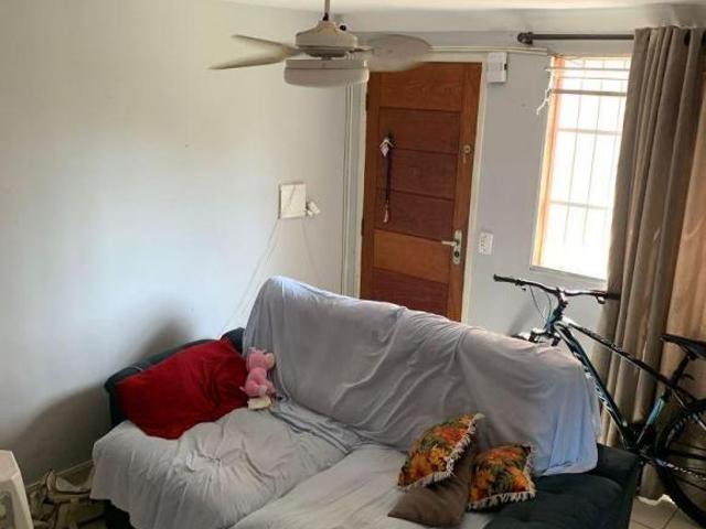 Apartamento com 2 quartos em Itanhaém