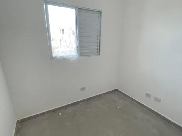 Apartamento com 2 quartos em Vila Antonina esquina com a Caçaquera futura estação do Metro