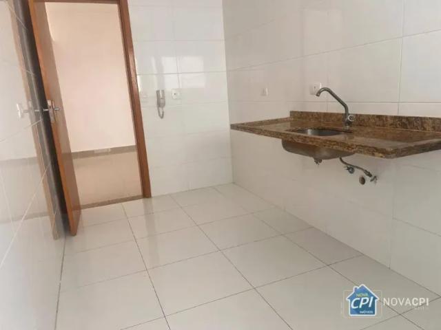 Apartamento com 2 Quartos Frente Mar Lazer Completo