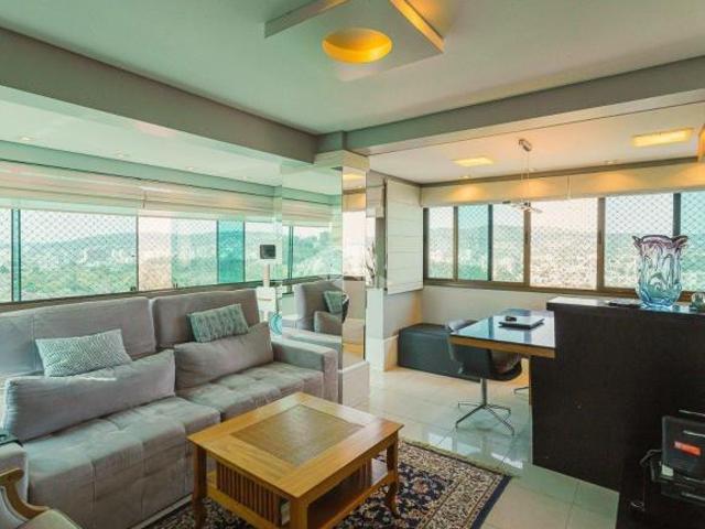 Apartamento com 2 quartos Infra completa 2 vagas no Bairro Petrópolis